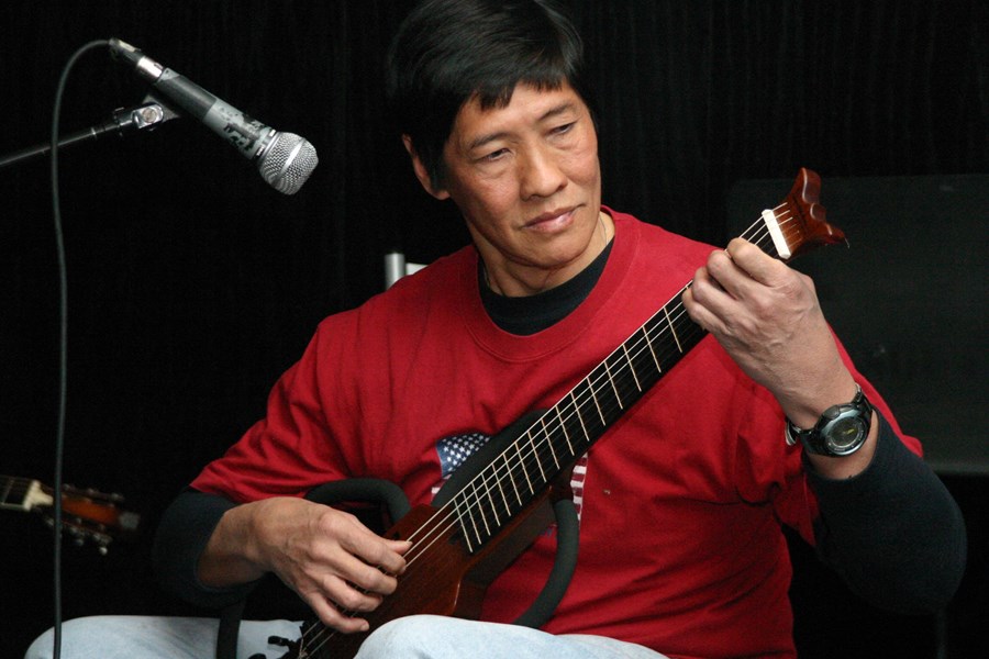 guitarist Howard Le – LA County Library